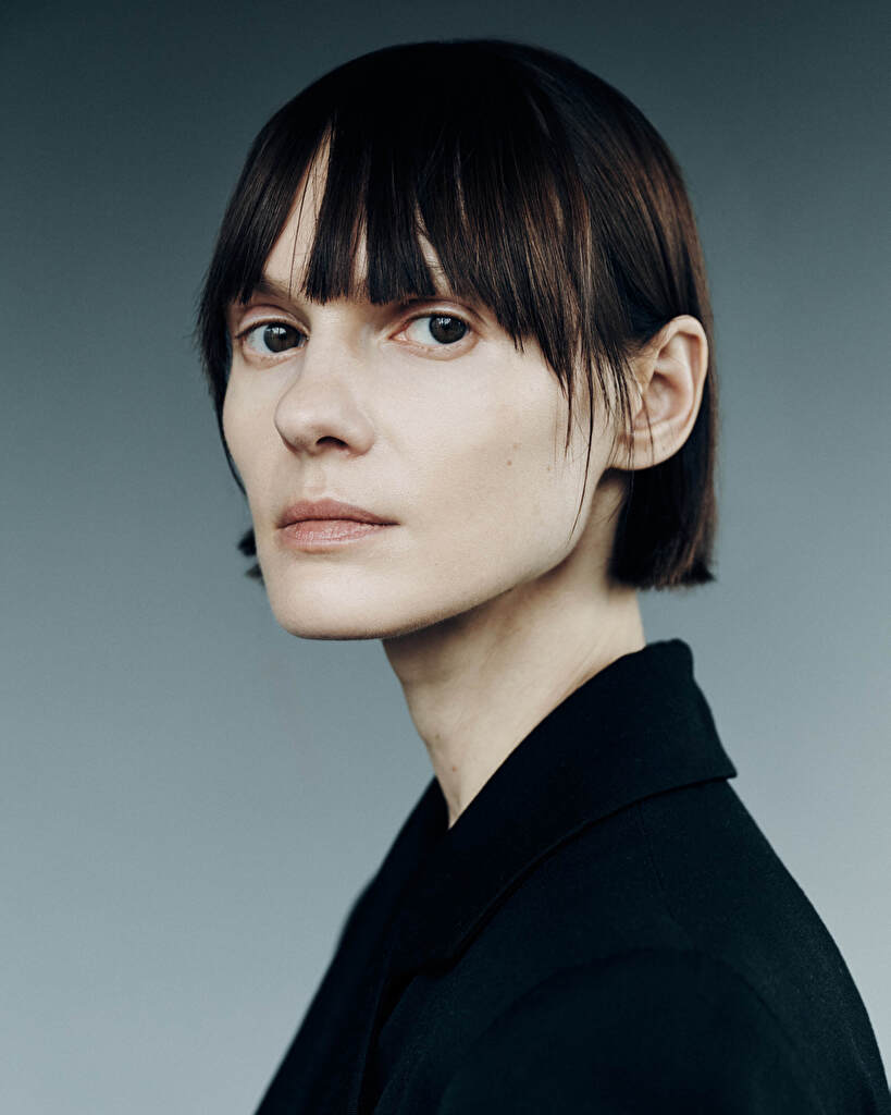 Nora Vai | Select Los-angeles | Select Model Management