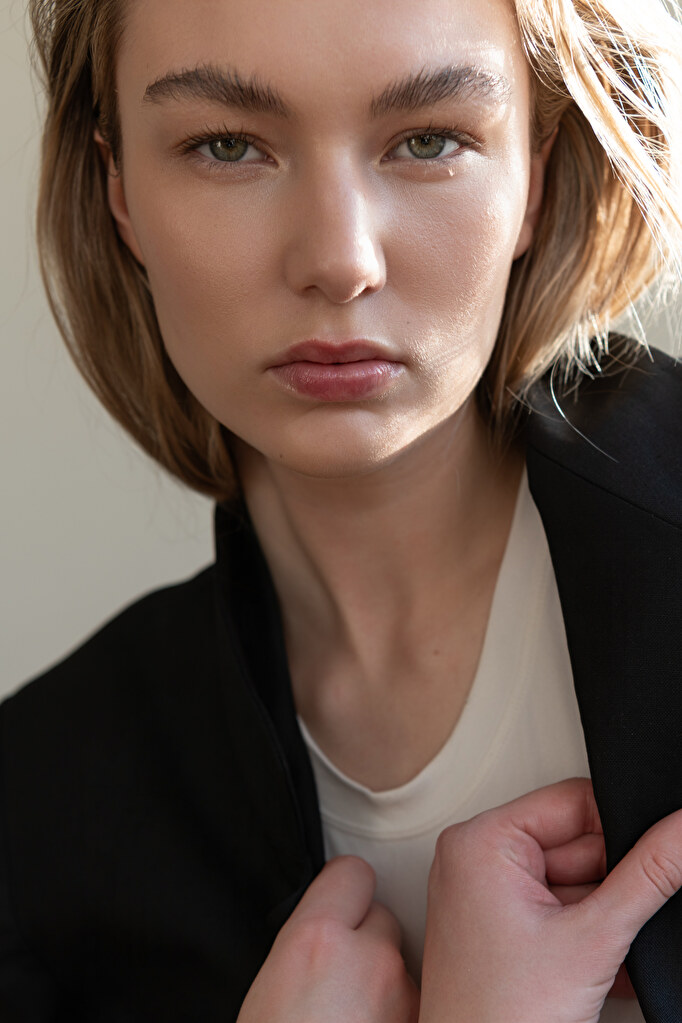 Kate Sutton | Select Miami | Select Model Management