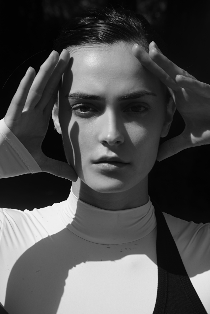 Hana Grizelj | Women | Select Paris | Select Model Management