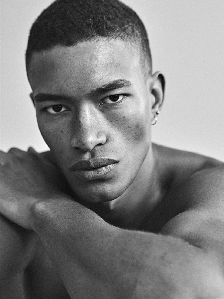 RAPHAEL BALZER | Select Paris | Select Model Management