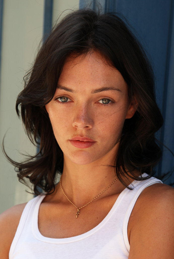 ANNA LITTLEFIELD | Select London | Select Model Management