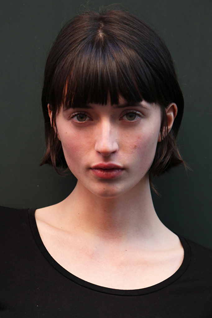 ANNIE CHAMBERS | Women | Select London | Select Model Management