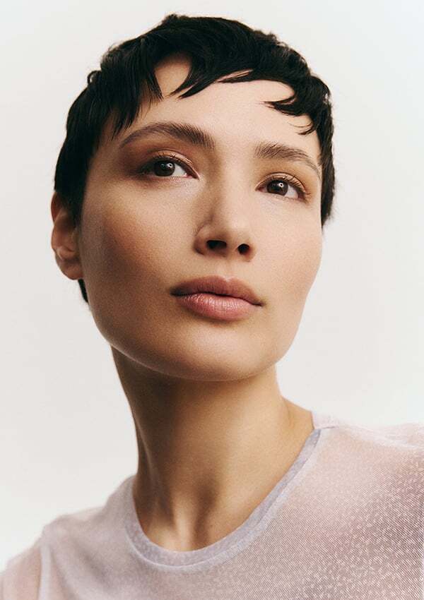 Charmie Pfeffer | Modellink