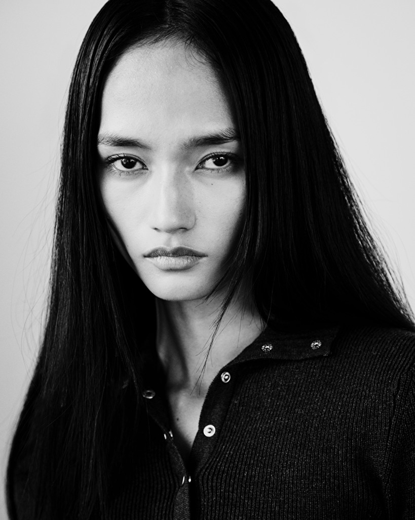 MONA BHUJEL | Women | Select Paris | Select Model Management