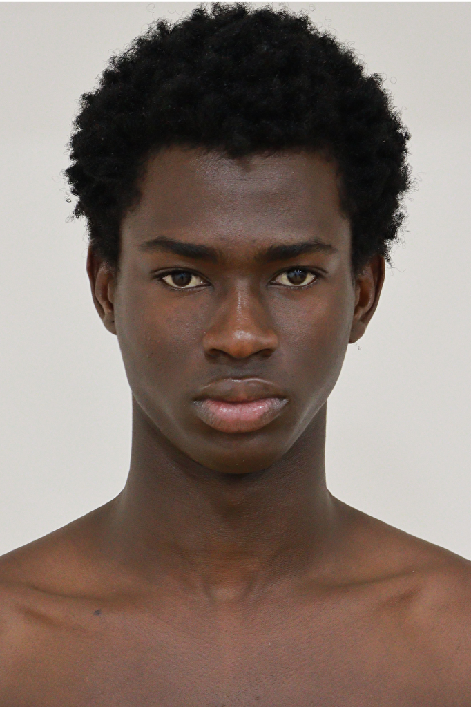 WILLIE FIDELIS | Select Paris | Select Model Management