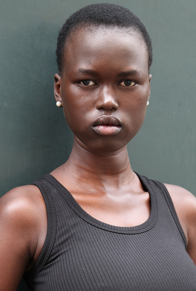 Mami Akoi | Select Paris | Select Model Management