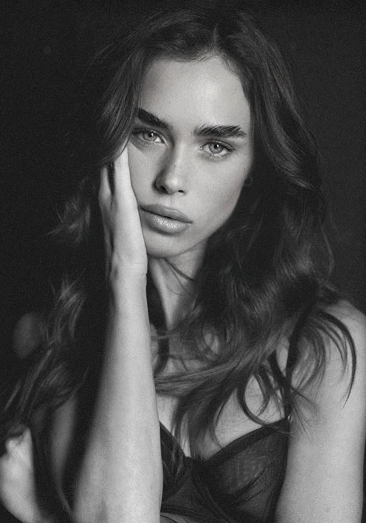 Giulia Ciancio | Select Milano | Select Model Management