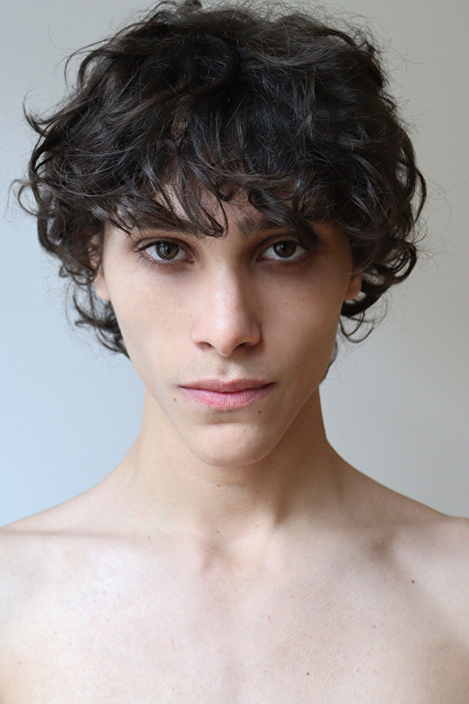 SANTIAGO POGGI | Select Paris | Select Model Management