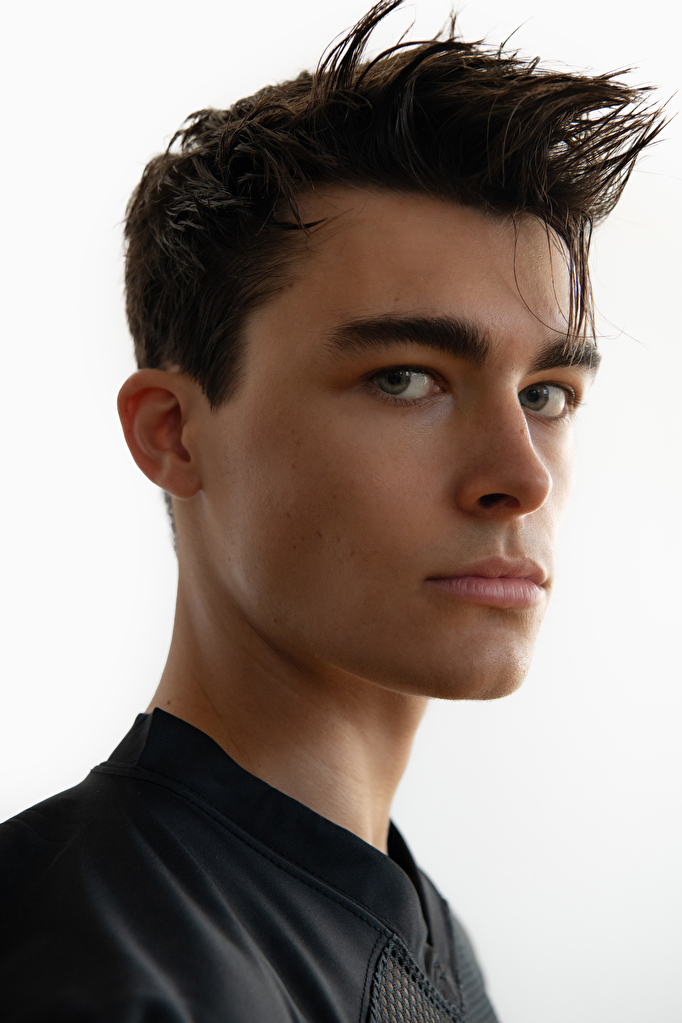 Axel Bengoa | Men | Select Chicago | Select Model Management