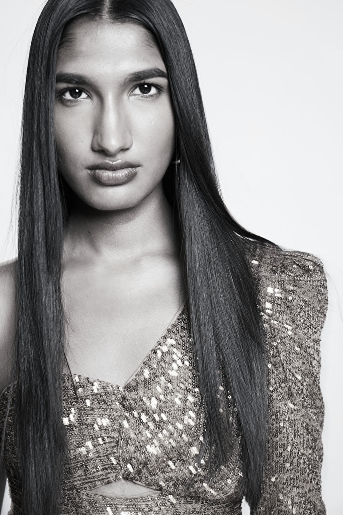 Maansi Mehta | Select London | Select Model Management