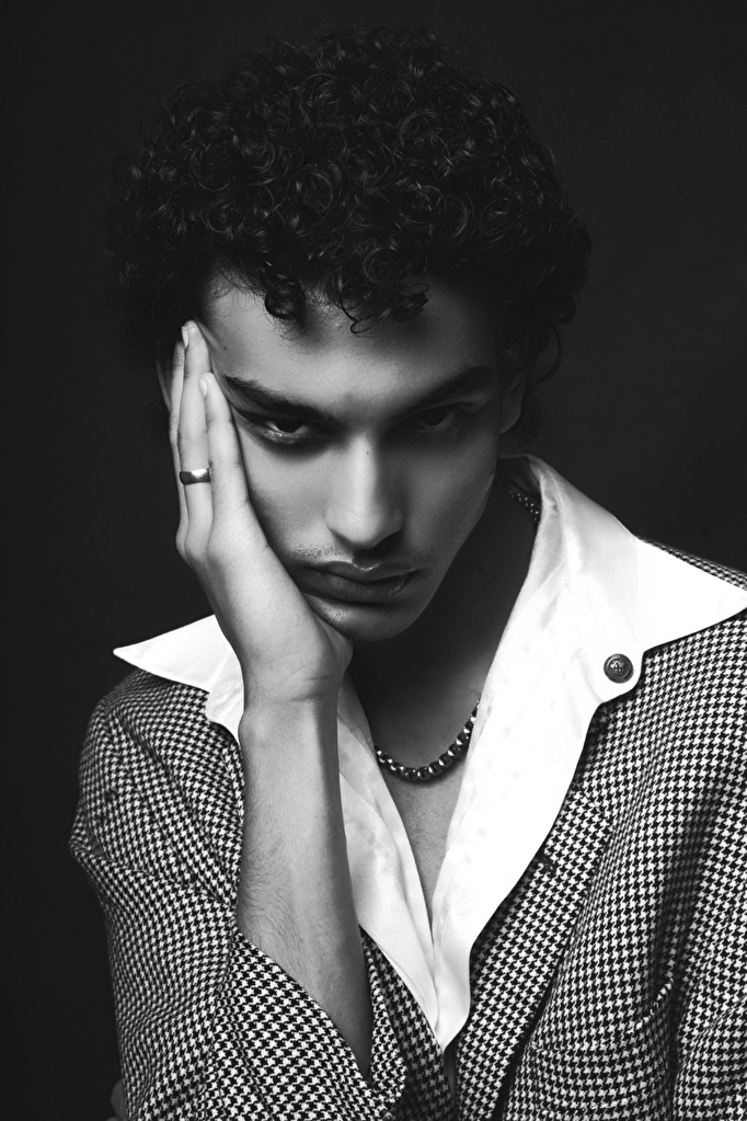 Shams Azhar | Select Chicago | Select Model Management