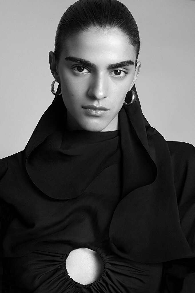 Giovanna | Select Milano | Select Model Management