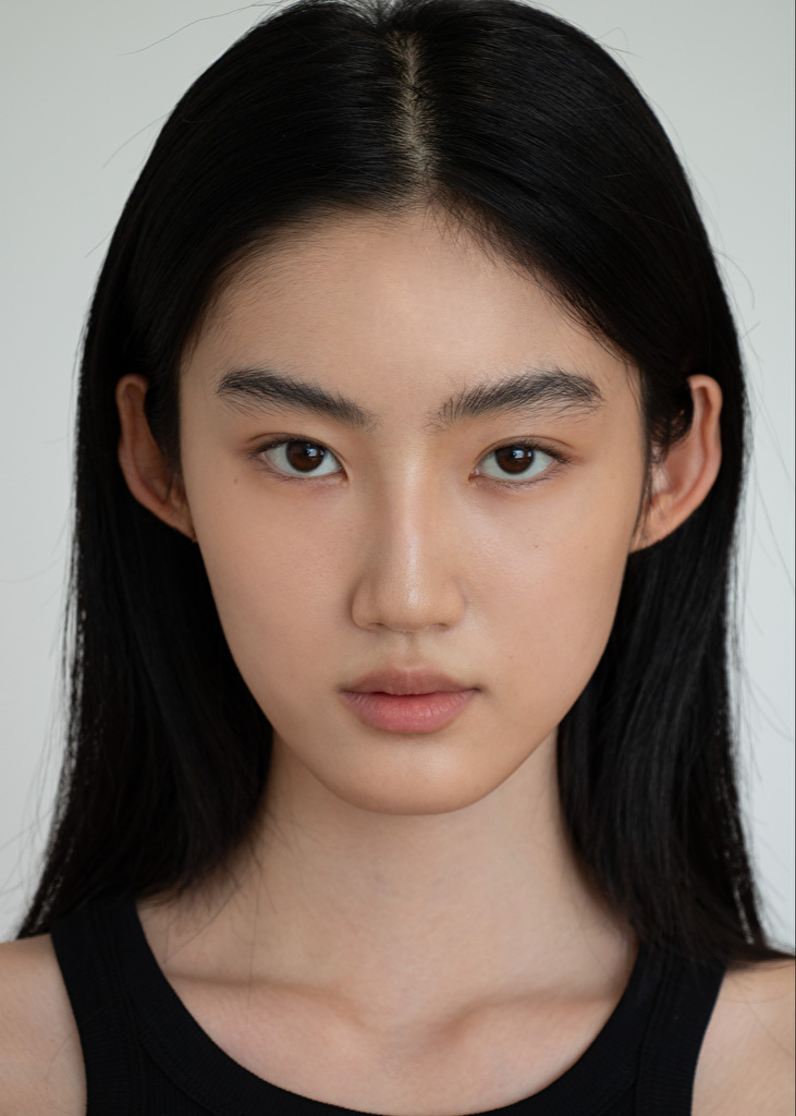 Xia Boyan | Select Paris | Select Model Management
