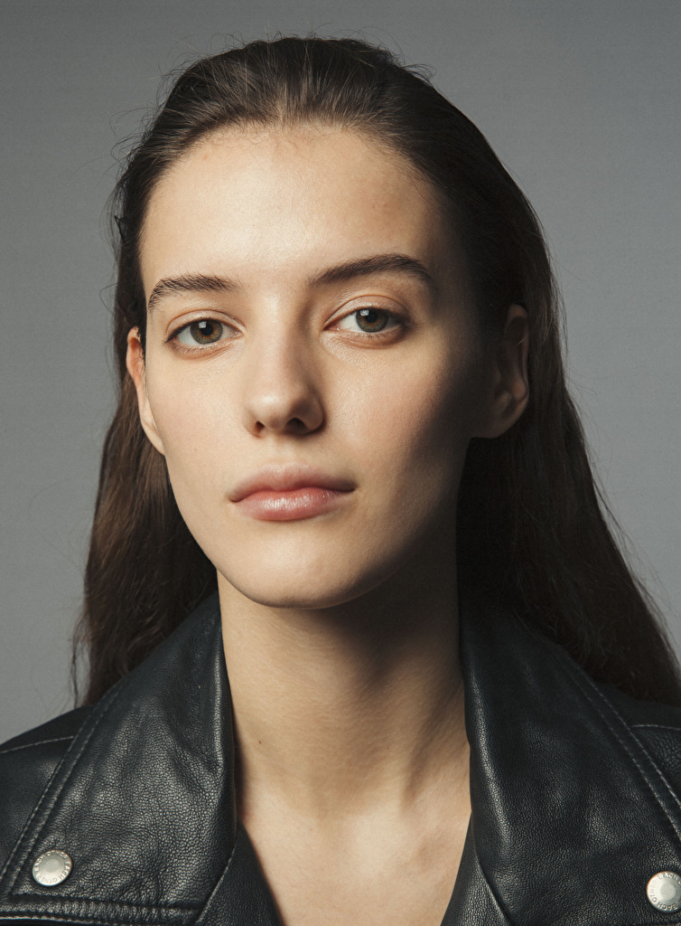 Katya Tiashkun | Select Milano | Select Model Management