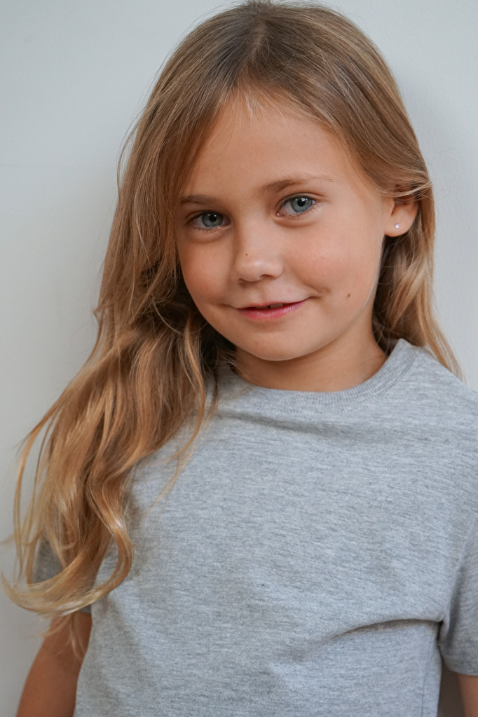 Alicia 126 | Women | Modellink