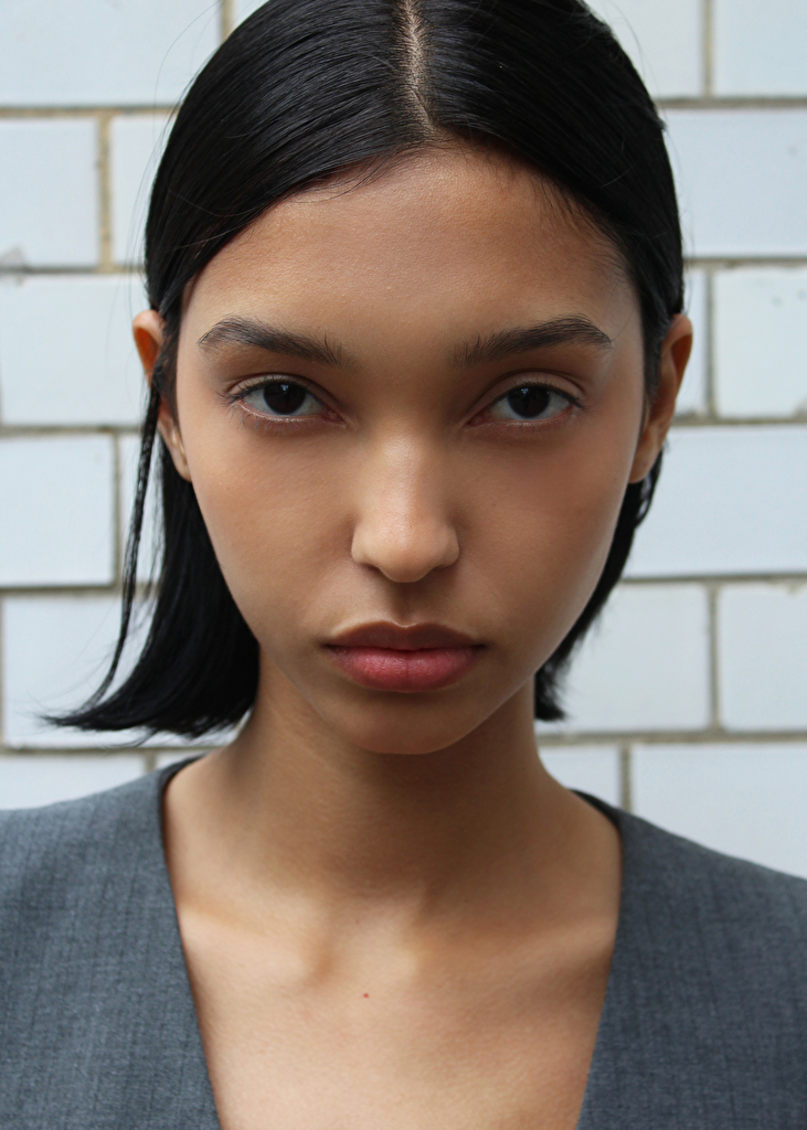 Anna Vicentini | Select London | Select Model Management