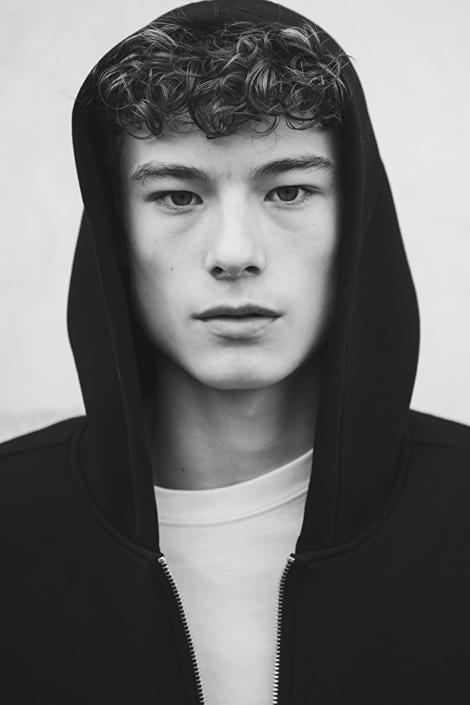 Simon N | Select Stockholm | Select Model Management