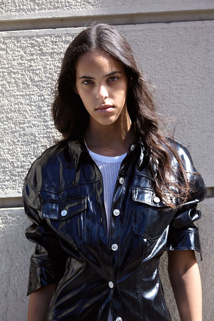 Glover | Select Paris | Select Model Management