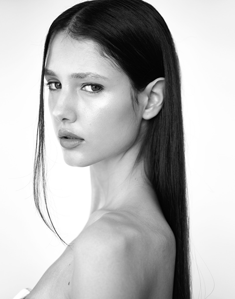 Carolina Butti | Select Milano | Select Model Management