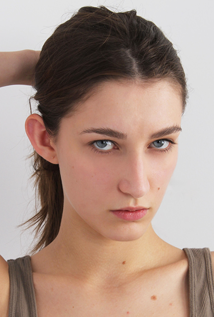 LYLA | Select London | Select Model Management