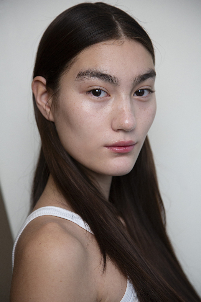 Vavi | Select Stockholm | Select Model Management