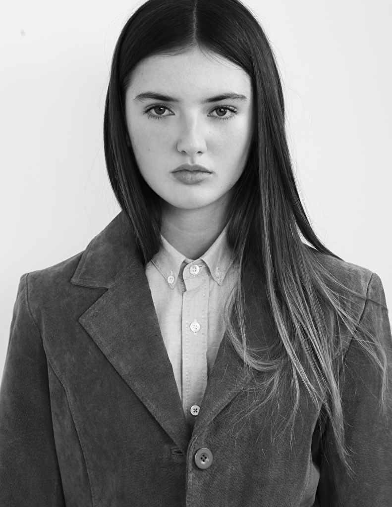 ERIN MAGILL | Select London | Select Model Management