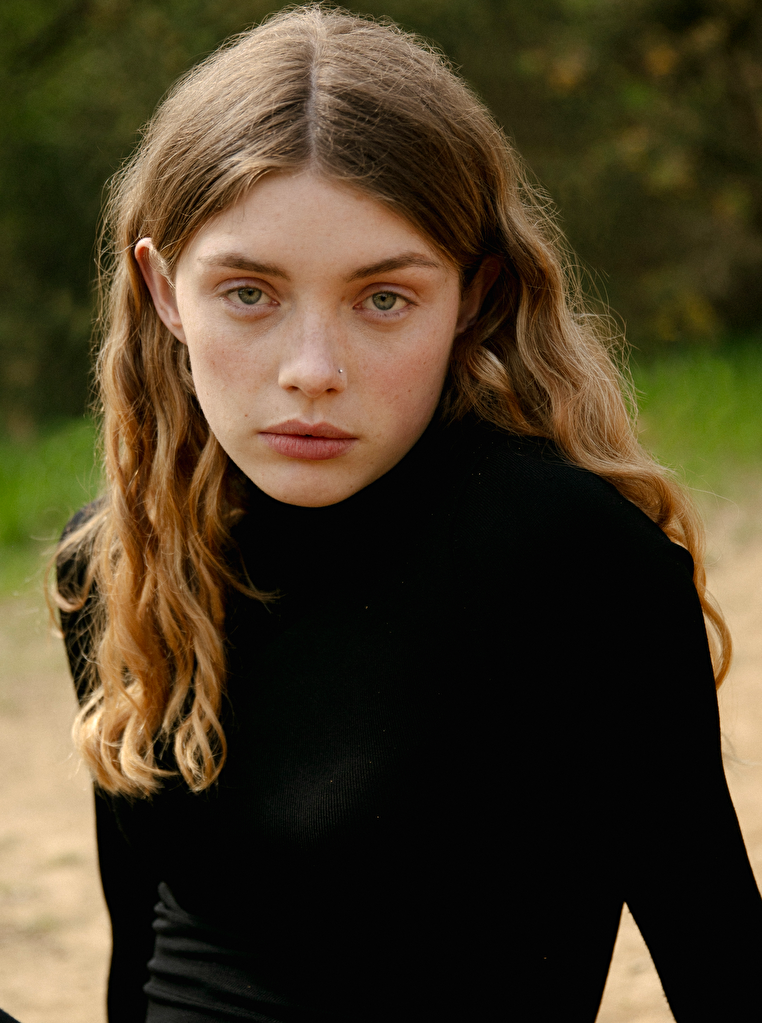 AMY CALLADINE | Select London | Select Model Management