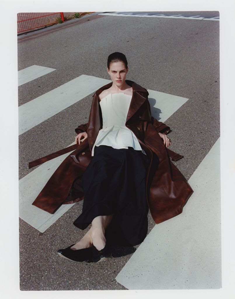 Britt | Select Paris | Select Model Management