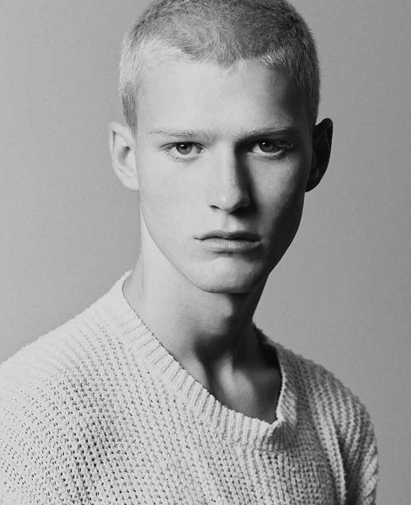 JOSH PRIEST | Select Paris | Select Model Management