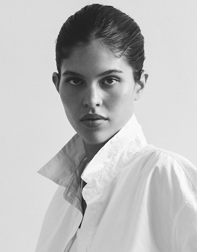 ANYA CAMPS | Select London | Select Model Management