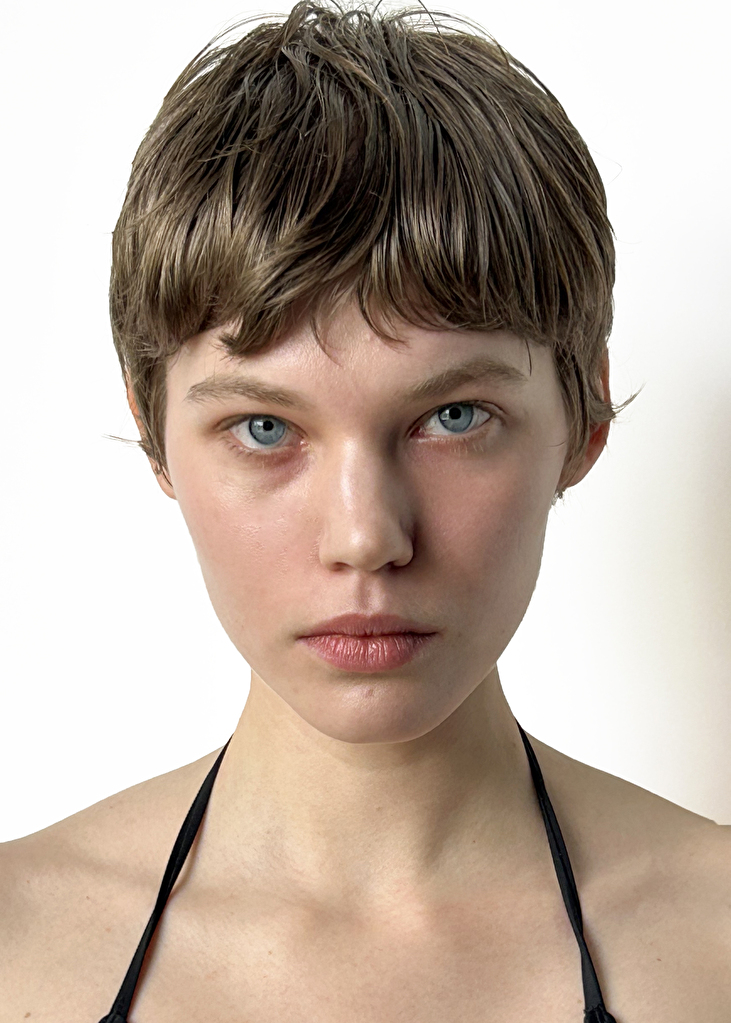 Magda | Select Milano | Select Model Management