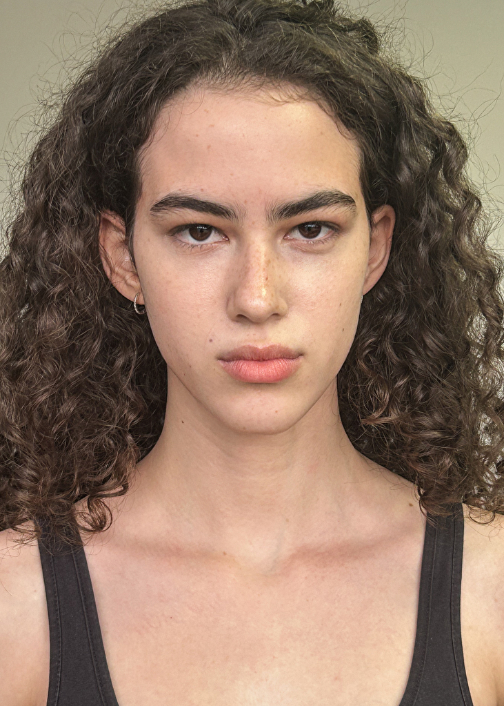 Maria Freire | Select Milano | Select Model Management