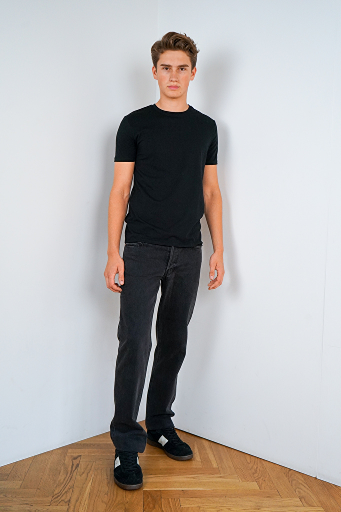 Corbin | Modellink