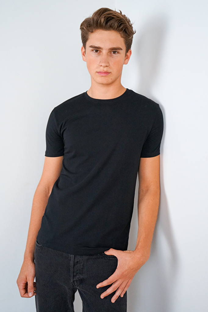 Corbin | Male | Modellink