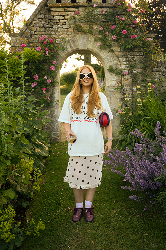 Laura Klein | Select London | Select Model Management