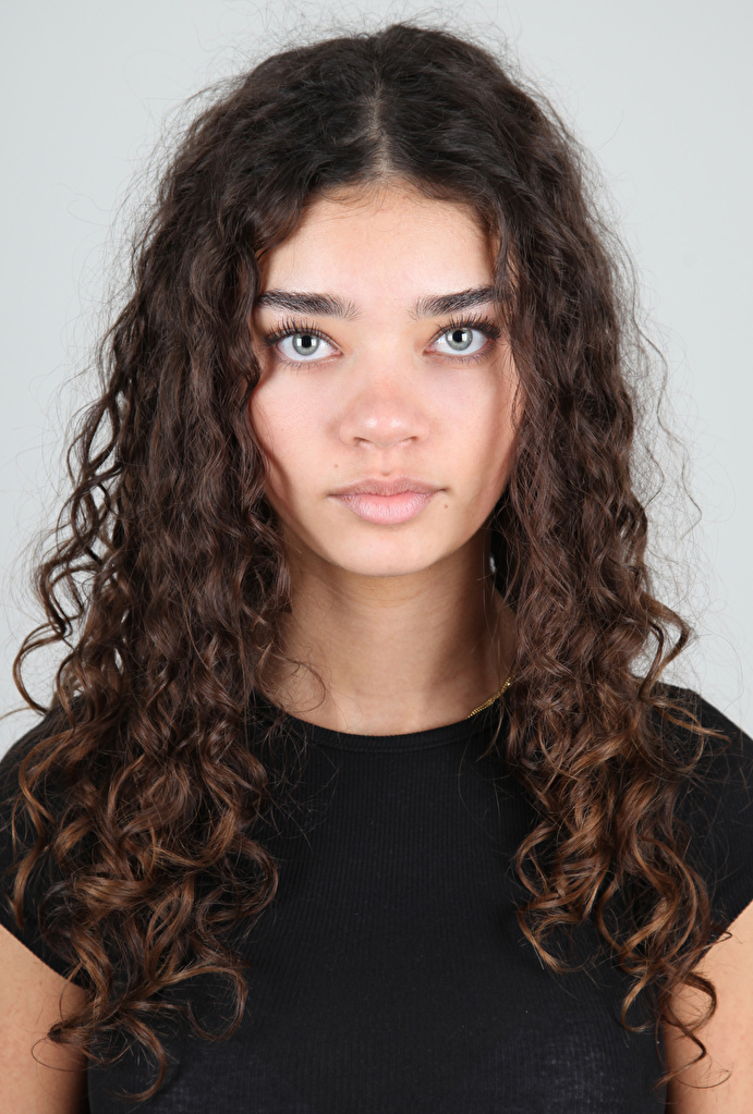 MAISIE C | Select London | Select Model Management