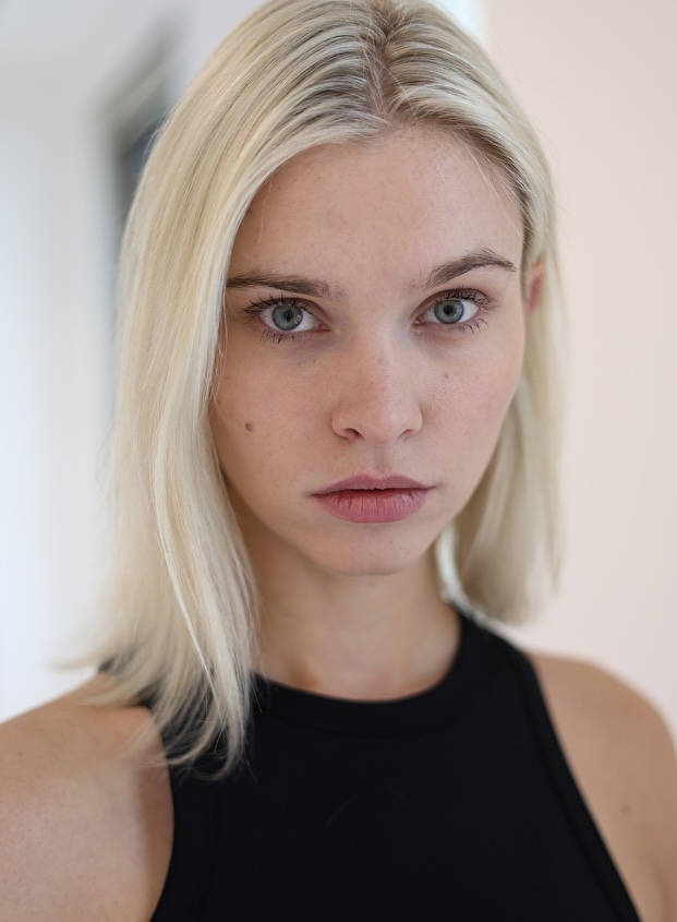 Carin Cokefair | Select Chicago | Select Model Management